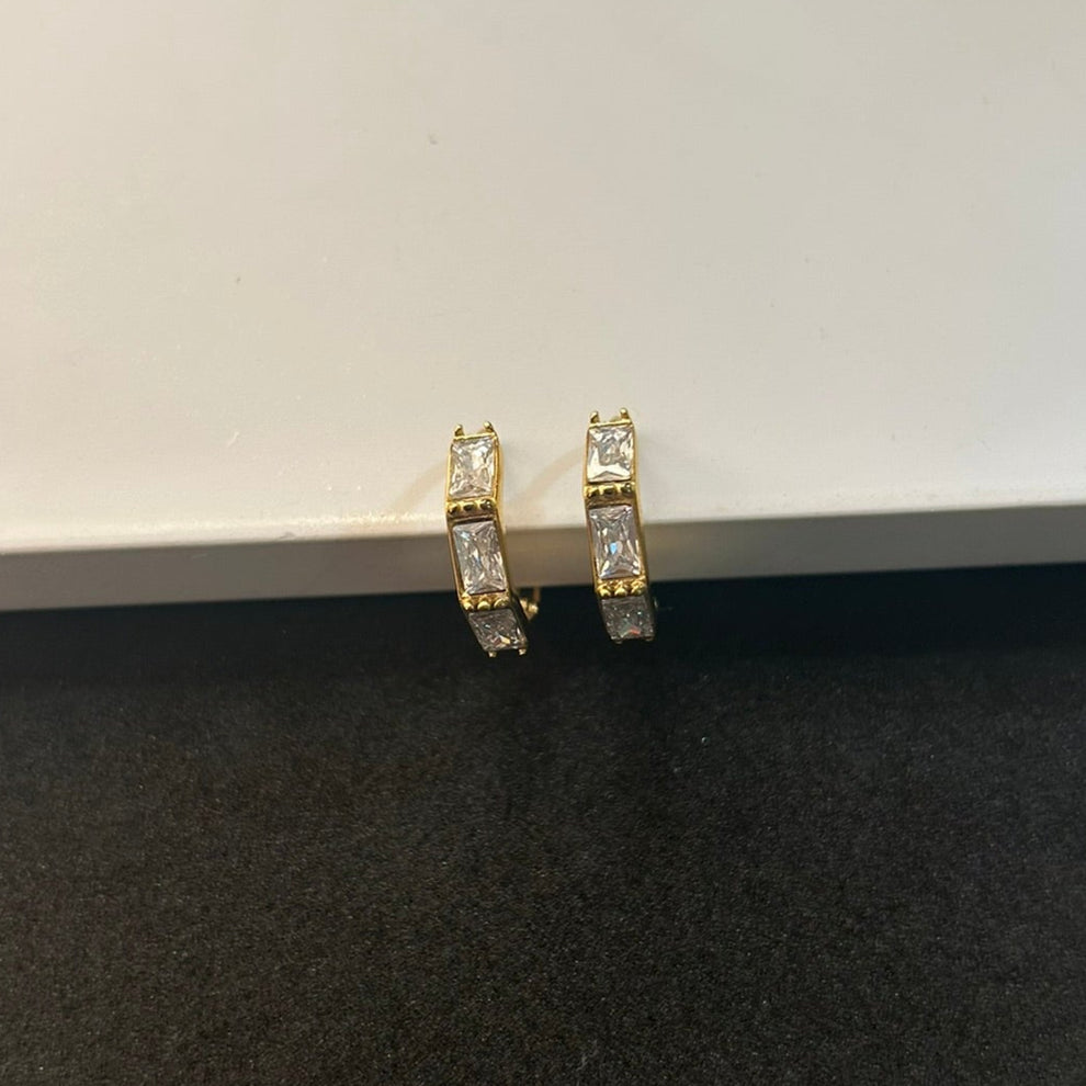 Clara Hoops – Delphin Jewels
